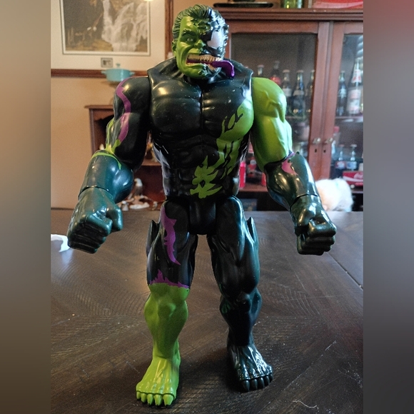 Marvel | Toys | Venomized Hulk 2 Inch Action Figure Marvel Maximum ...